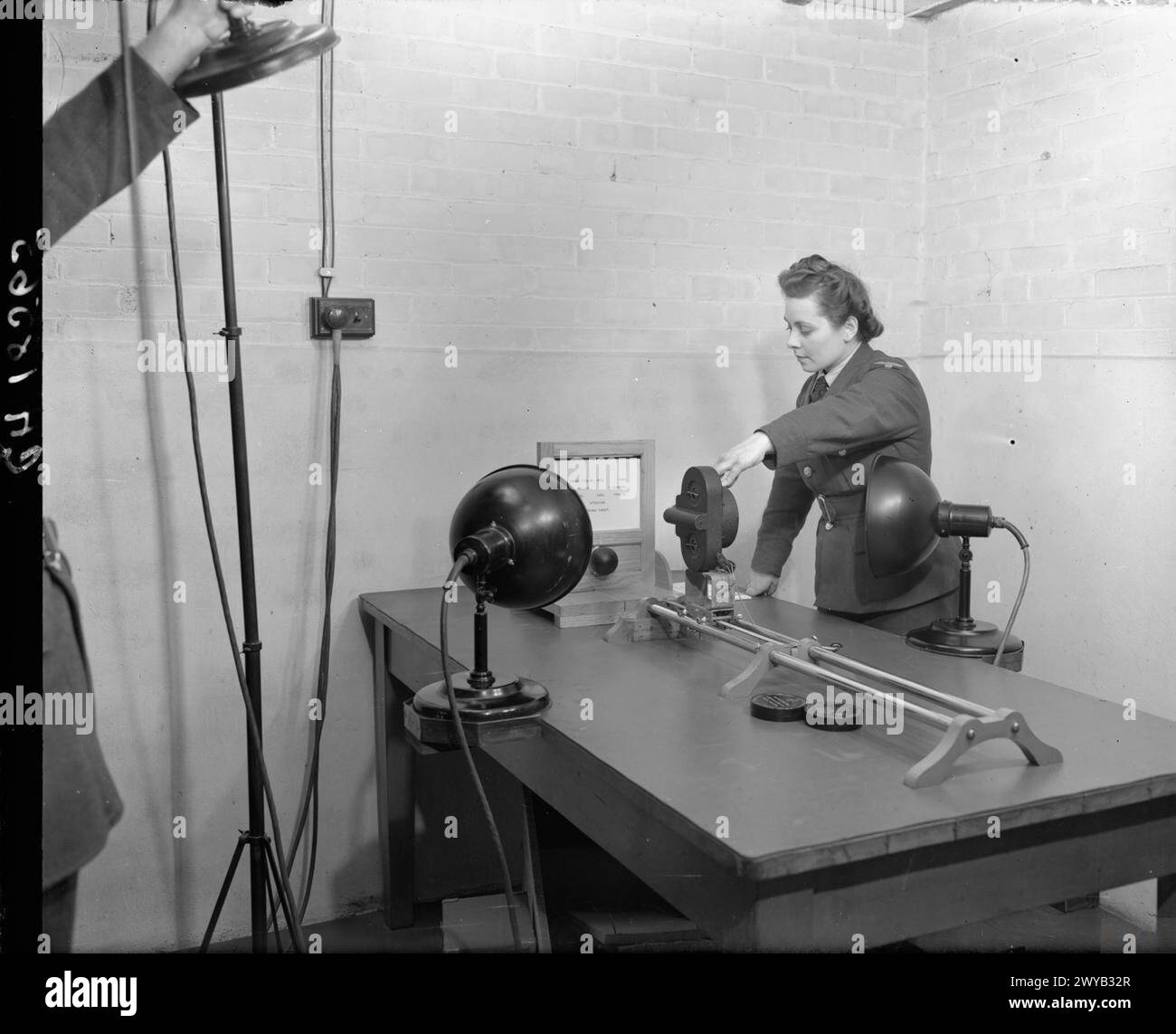 FILM AND PHOTOGRAPHY DURING THE SECOND WORLD WAR - Projectionists and ...