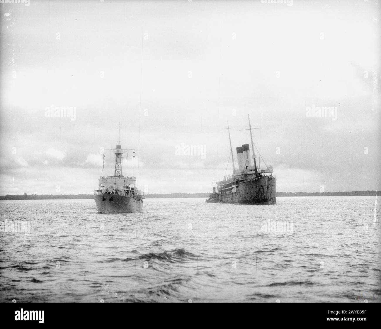 THE LAST OF THE EDINBURGH CASTLE. 5 NOVEMBER 1945, OFF THE COAST OF ...
