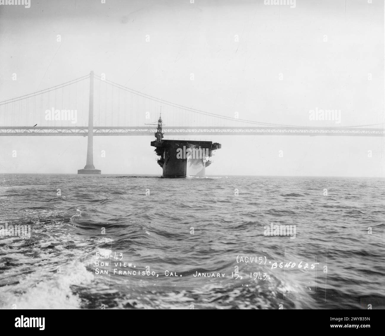 HMS STALKER - Underway off San Francisco. The San Francisco-Oakland Bay ...