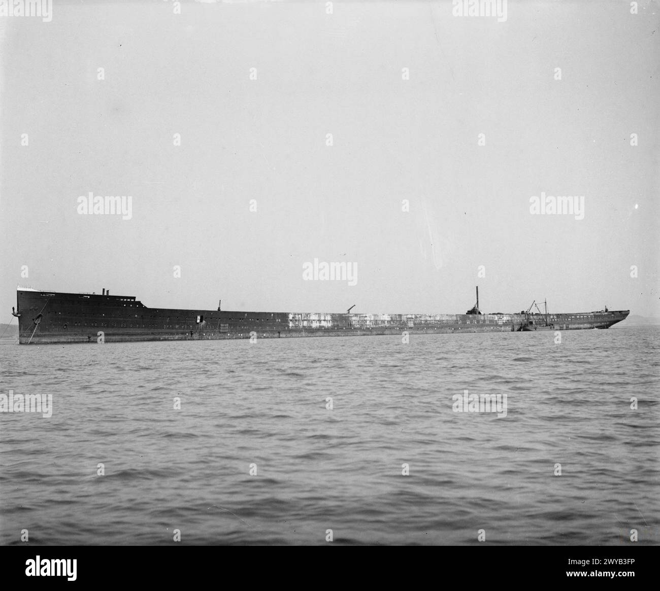 SALVAGING HMS CALEDONIA, FORMERLY SS MAJESTIC FROM FIRTH OF FORTH. 3 ...