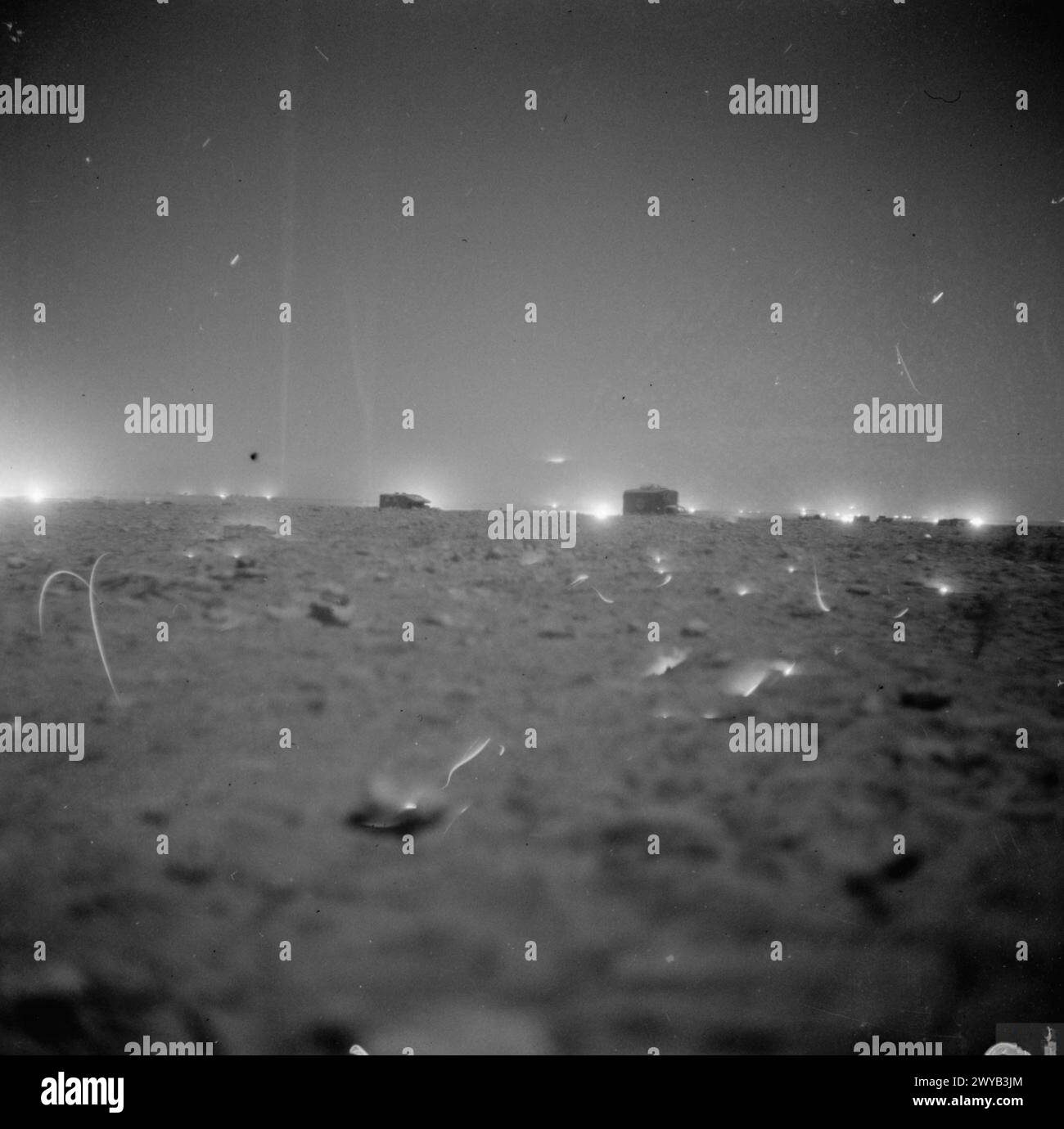 Artillery battle of el alamein 1942 hi-res stock photography and images ...