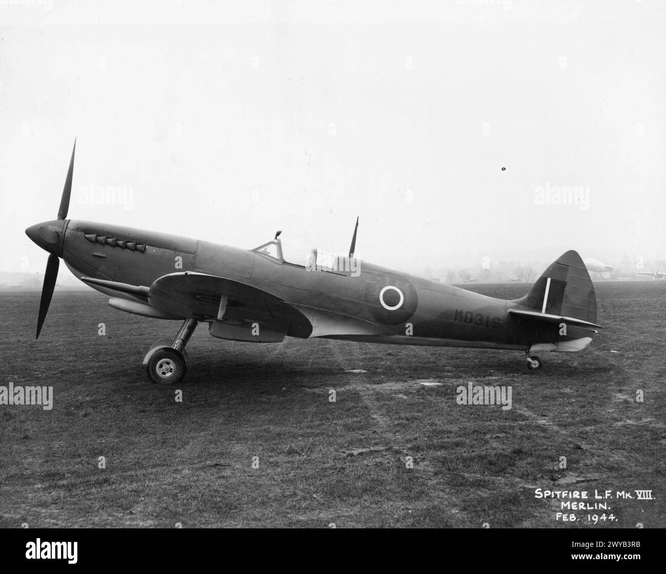 AIRCRAFT OF THE ROYAL AIR FORCE, 1939-1945: SUPERMARINE SPITFIRE ...