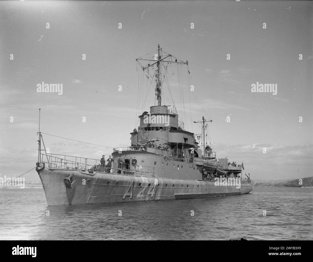 THE FRENCH SLOOP COMMANDANT DUBOC NOW IN SERVICE WITH THE BRITISH NAVY ...