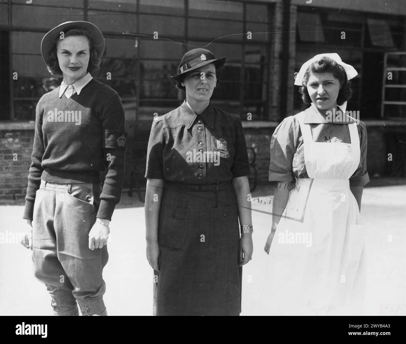 WOMEN'S SERVICES DURING THE SECOND WORLD WAR - Half length portrait of ...