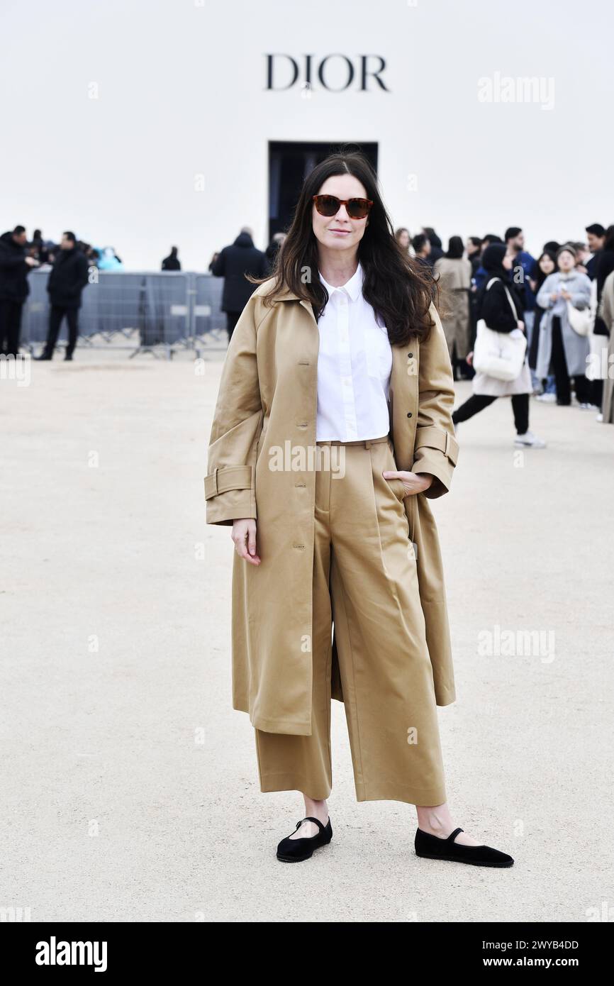 Streetstyle at Paris Fashion Week - DIOR Show - Parc des Tuileries ...