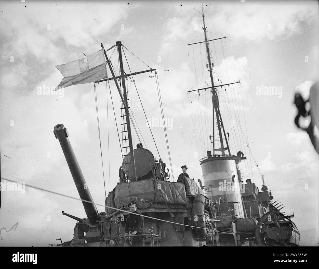 THE POLISH NAVY IN BRITAIN, 1939-1947 - The Polish Navy ensign flies on ...
