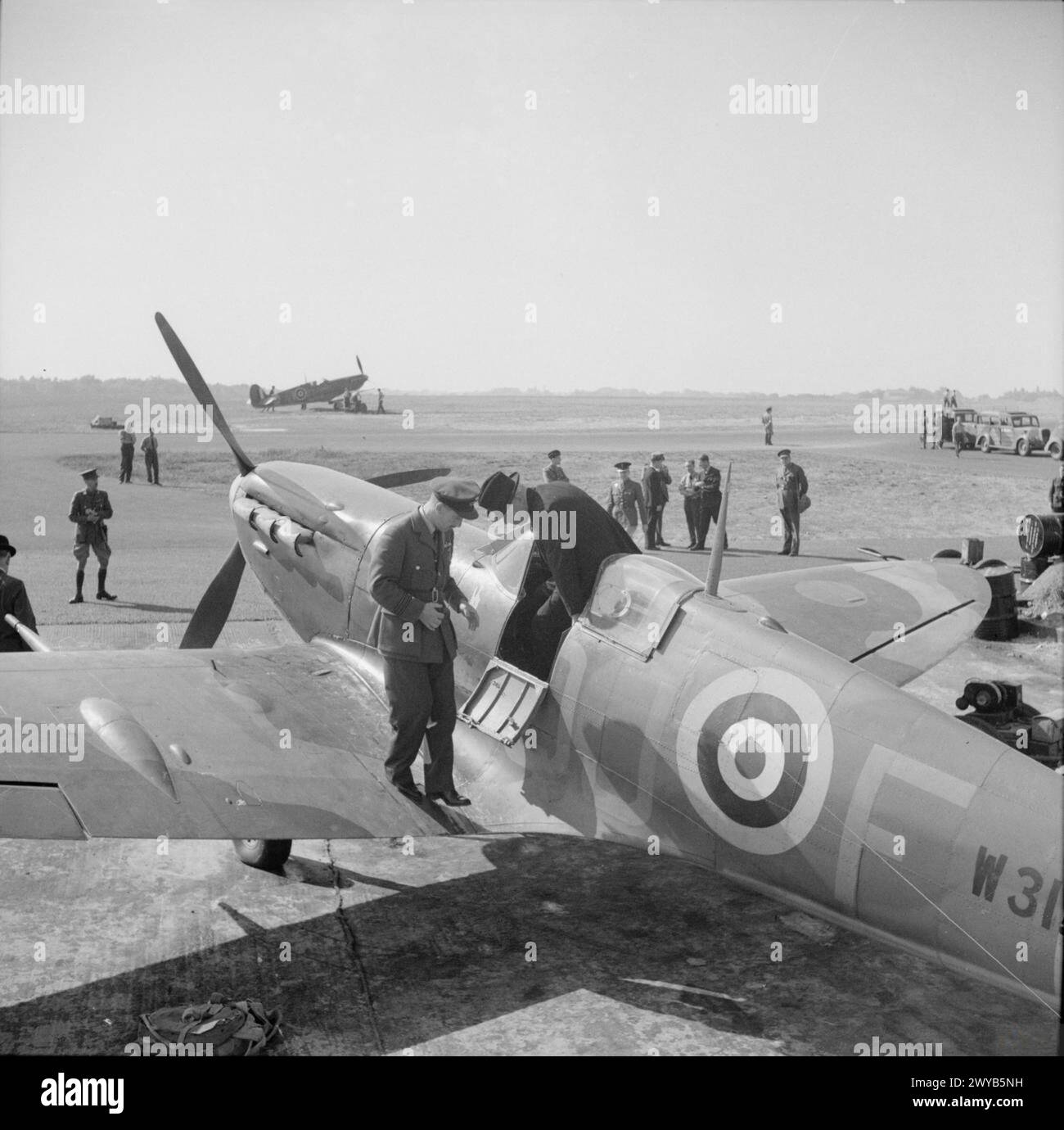 ROYAL AIR FORCE 1939-1945: FIGHTER COMMAND - The Prime Minister of New ...