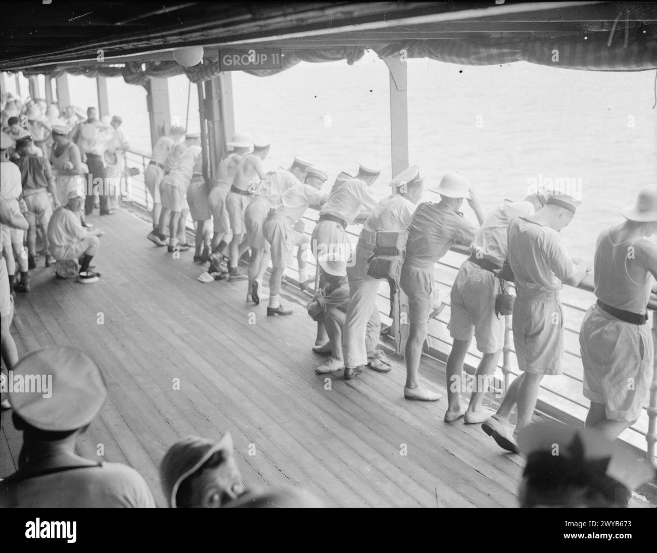 Military convoy management hi-res stock photography and images - Alamy