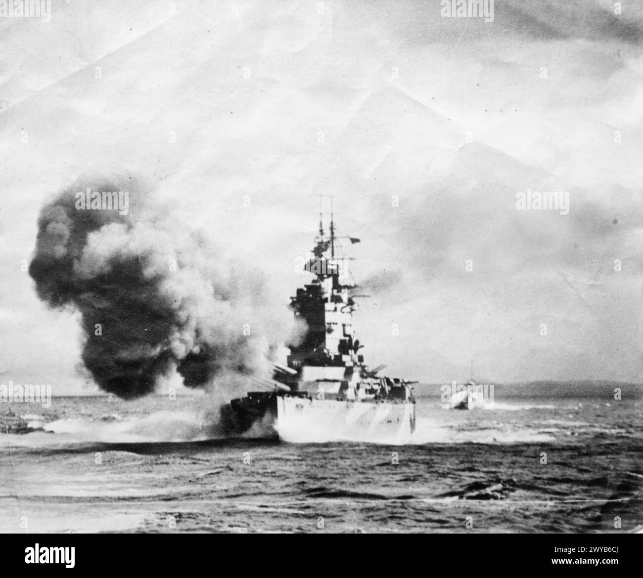 HMS NELSON AT SEA. 7 MAY 1942, AT SEA DURING THE BATTLESHIP'S GUNNERY ...