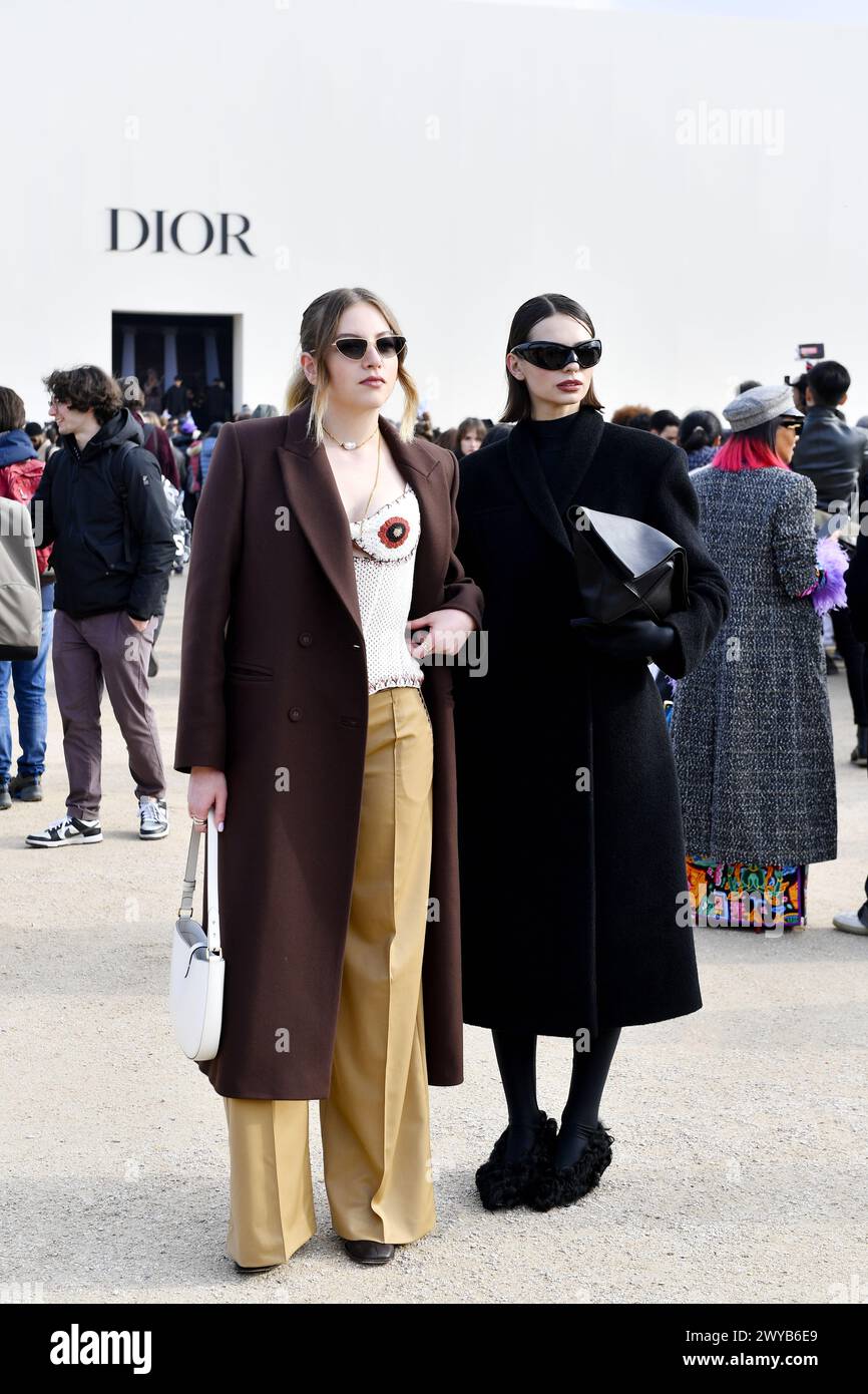 Streetstyle at Paris Fashion Week - DIOR Show - Parc des Tuileries ...