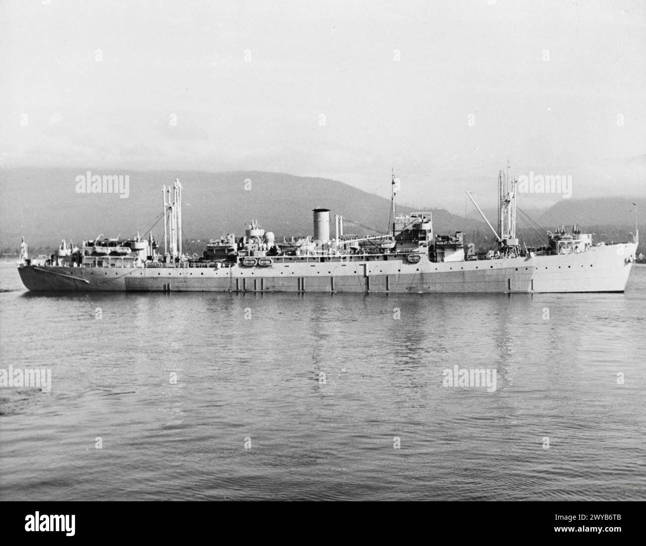 HMS BERRYHEAD, BRITISH REPAIR SHIP. - , Royal Navy, BERRYHEAD (HMS ...
