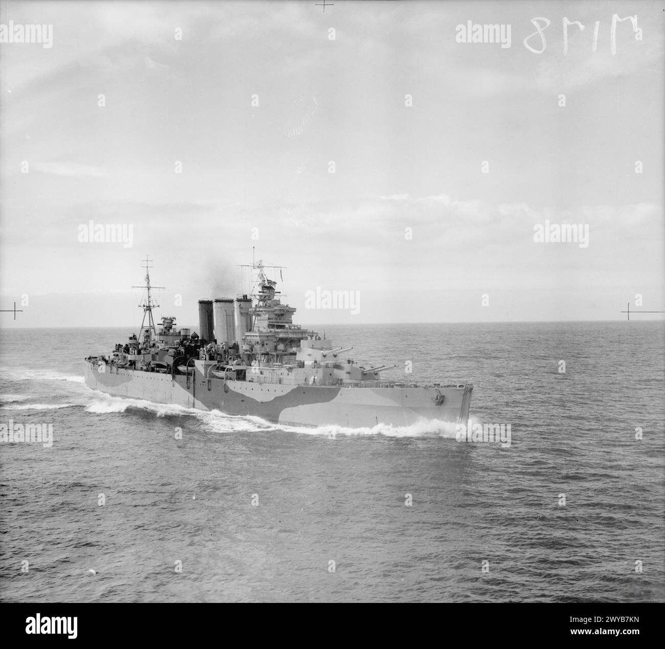 Hms devonshire hi-res stock photography and images - Alamy