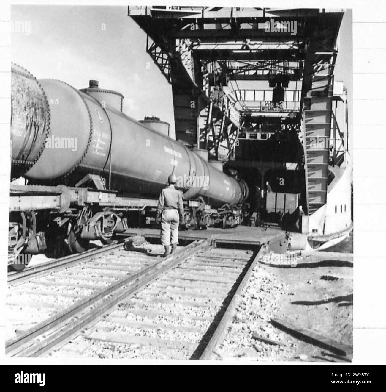 THE BRITISH ARMY IN NORTH-WEST EUROPE 1944-1946 - Original wartime ...