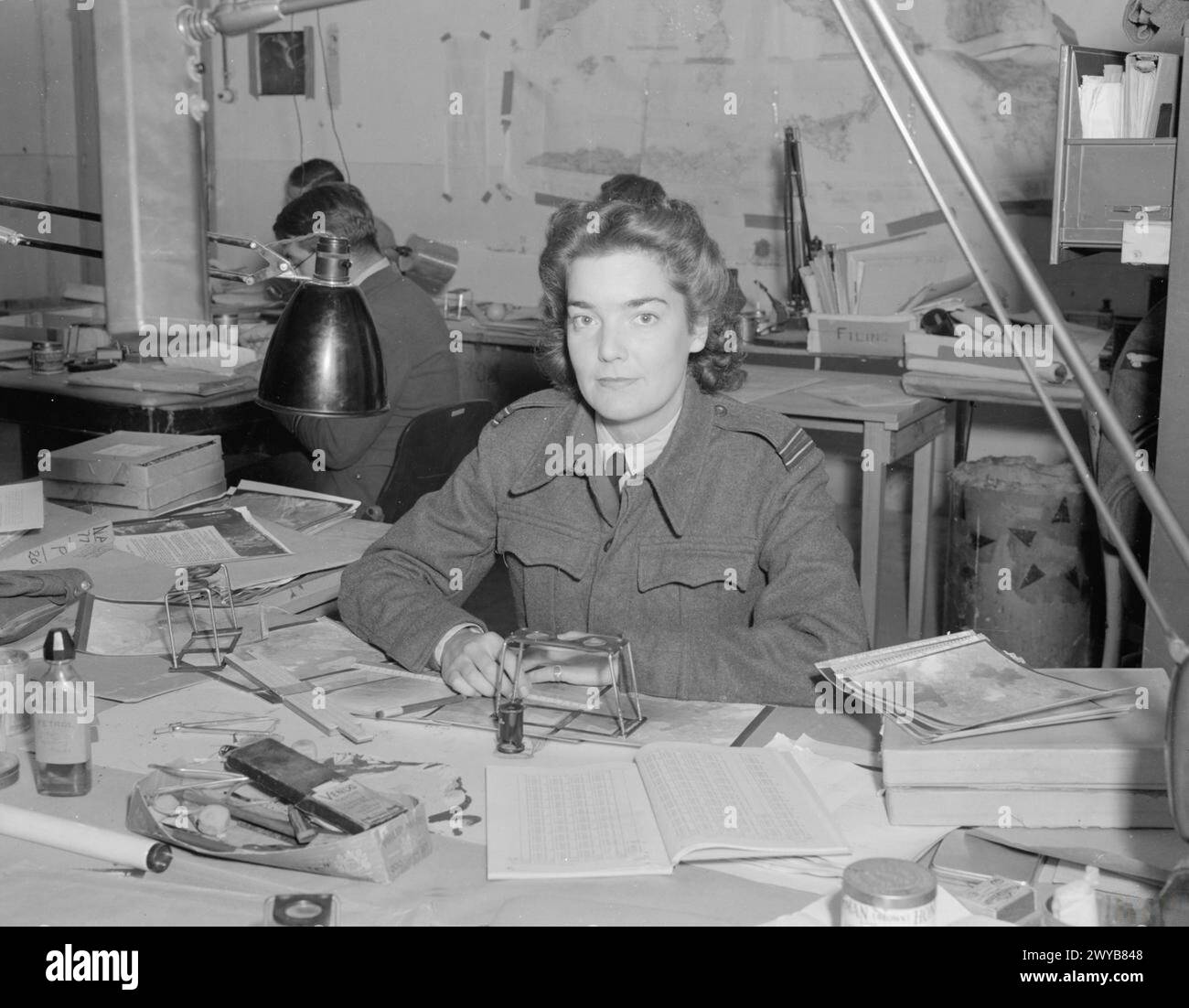 Desk officer africa hi-res stock photography and images - Alamy