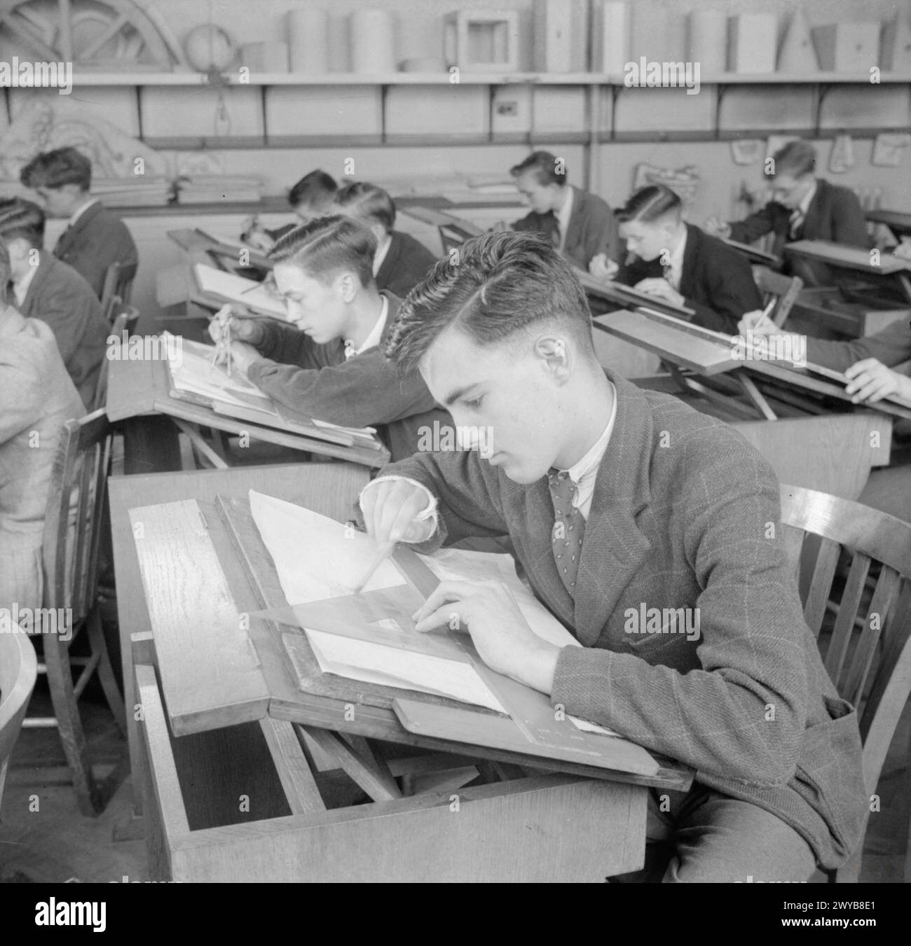 TECHNICAL SCHOOL: TRAINING AT TOTTENHAM POLYTECHNIC, MIDDLESEX, ENGLAND ...