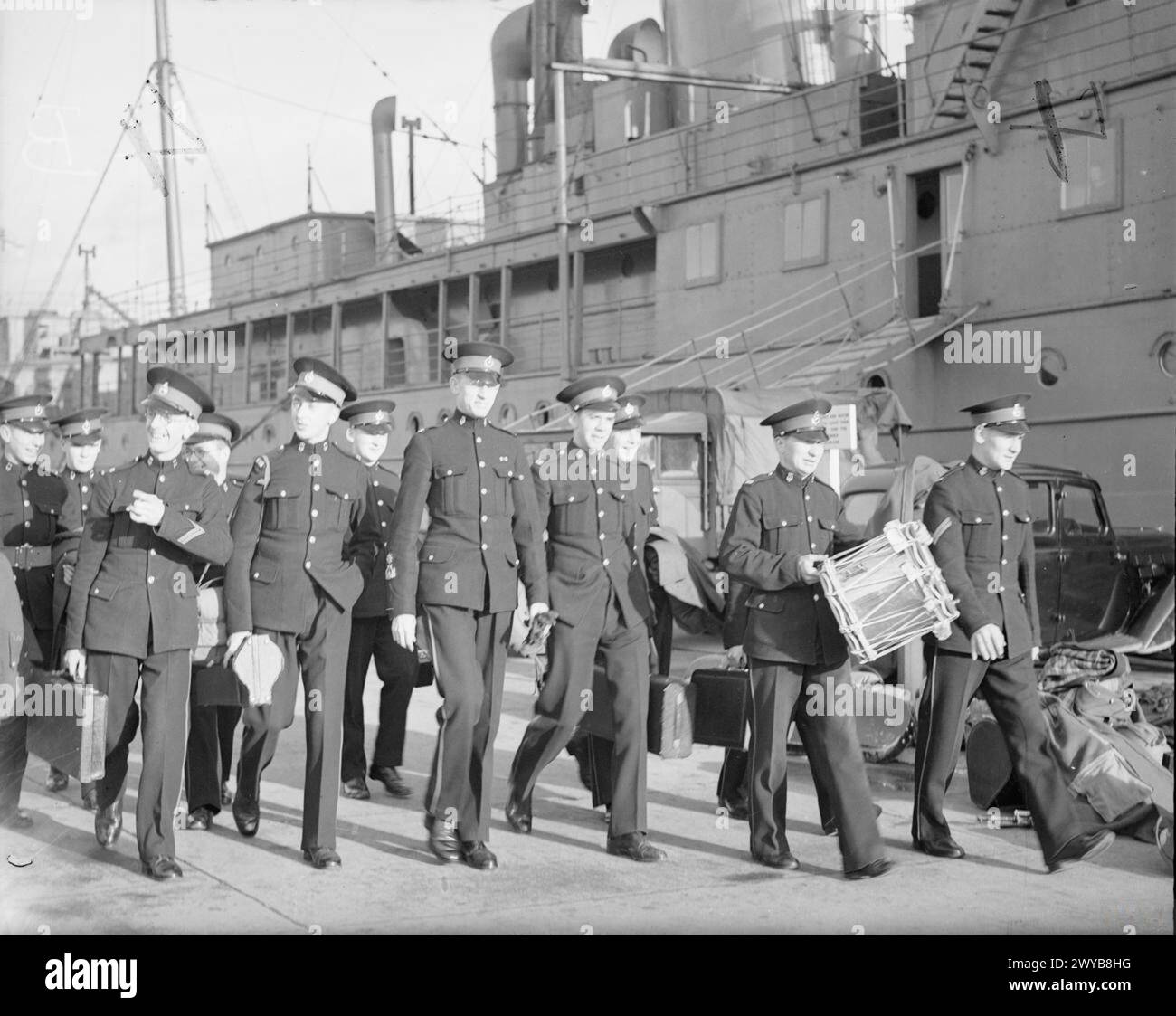ROYAL MARINE BAND AIDS A TOWN'S WARSHIP'S WEEK. 17 OCTOBER 1941, ROSYTH ...