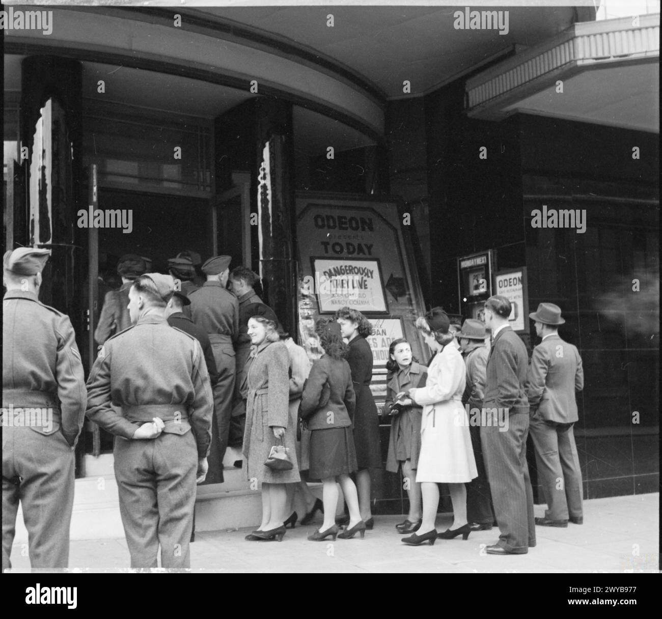 A MIDDLE EAST SOLDIER REVISITS BRITAIN: LIFE IN WARTIME BRISTOL ...