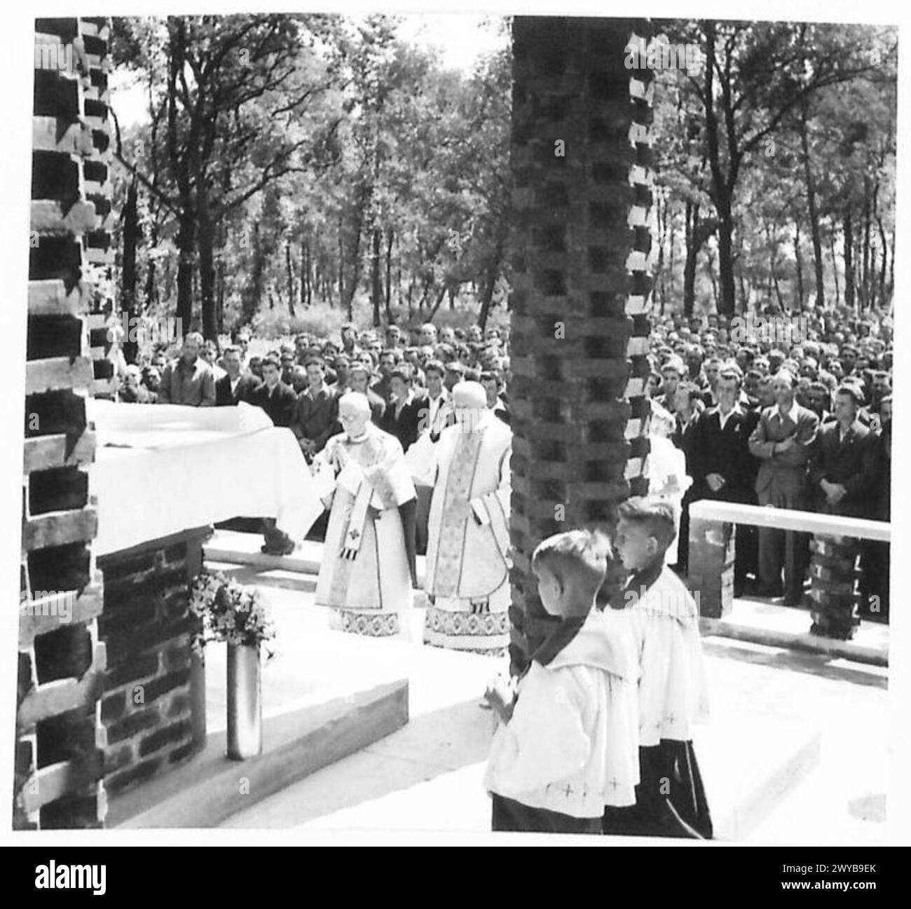Italian wartime chapel hi-res stock photography and images - Alamy