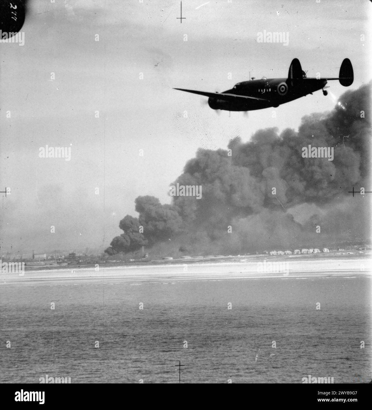 Lockheed hudson raf hi-res stock photography and images - Alamy