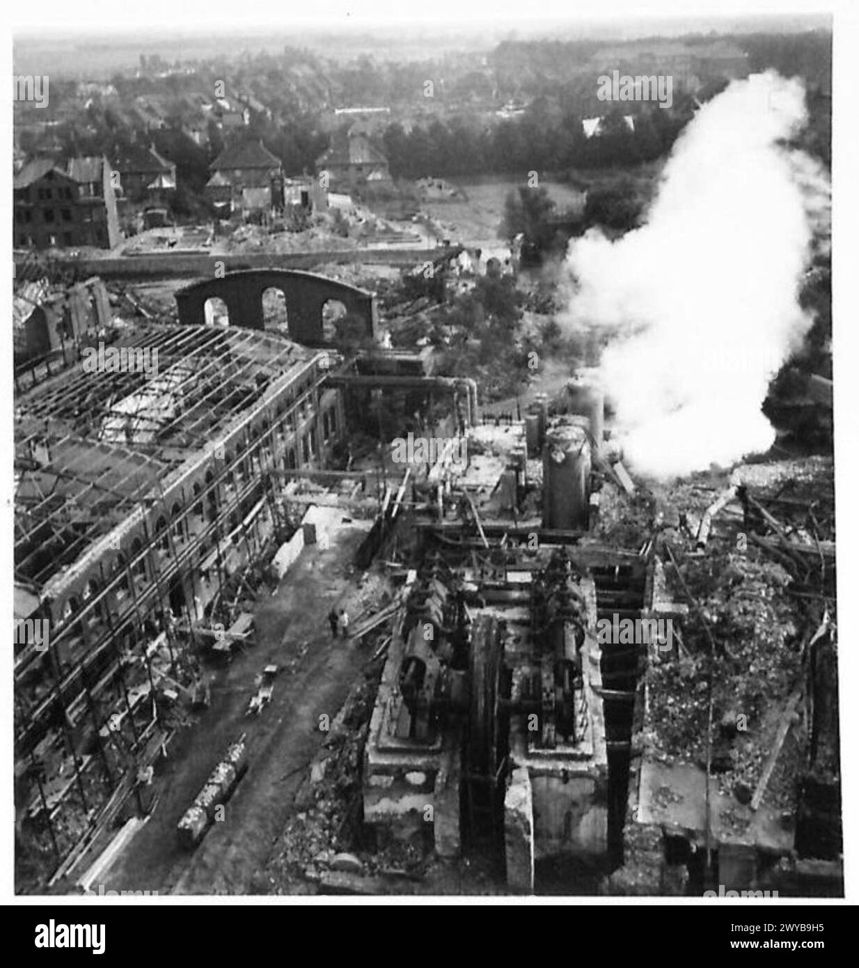 THE NORTH GERMAN COAL CONTROL - Original wartime caption: A general ...