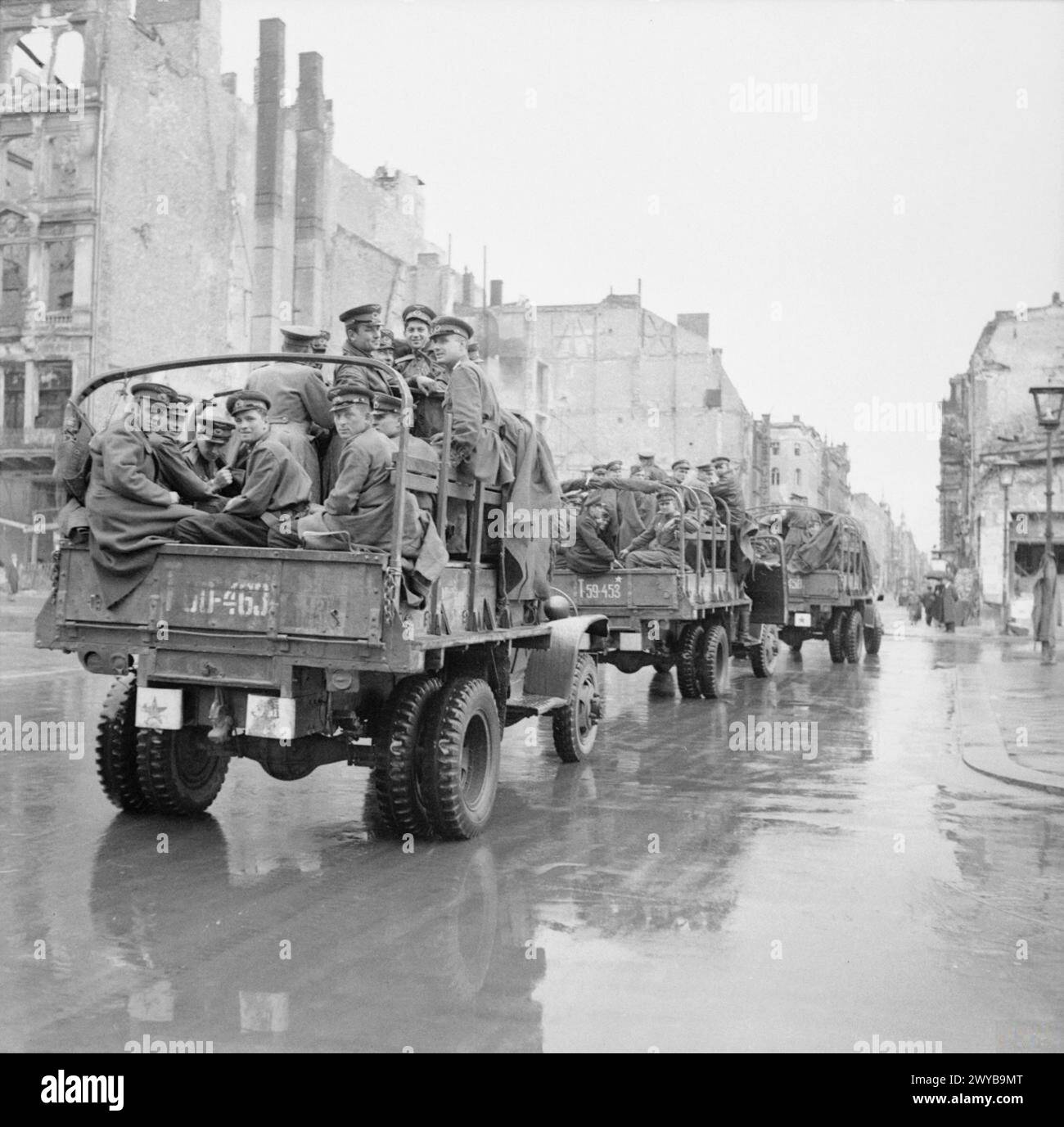 GERMANY UNDER ALLIED OCCUPATION - Russian troops moving out of a sector ...