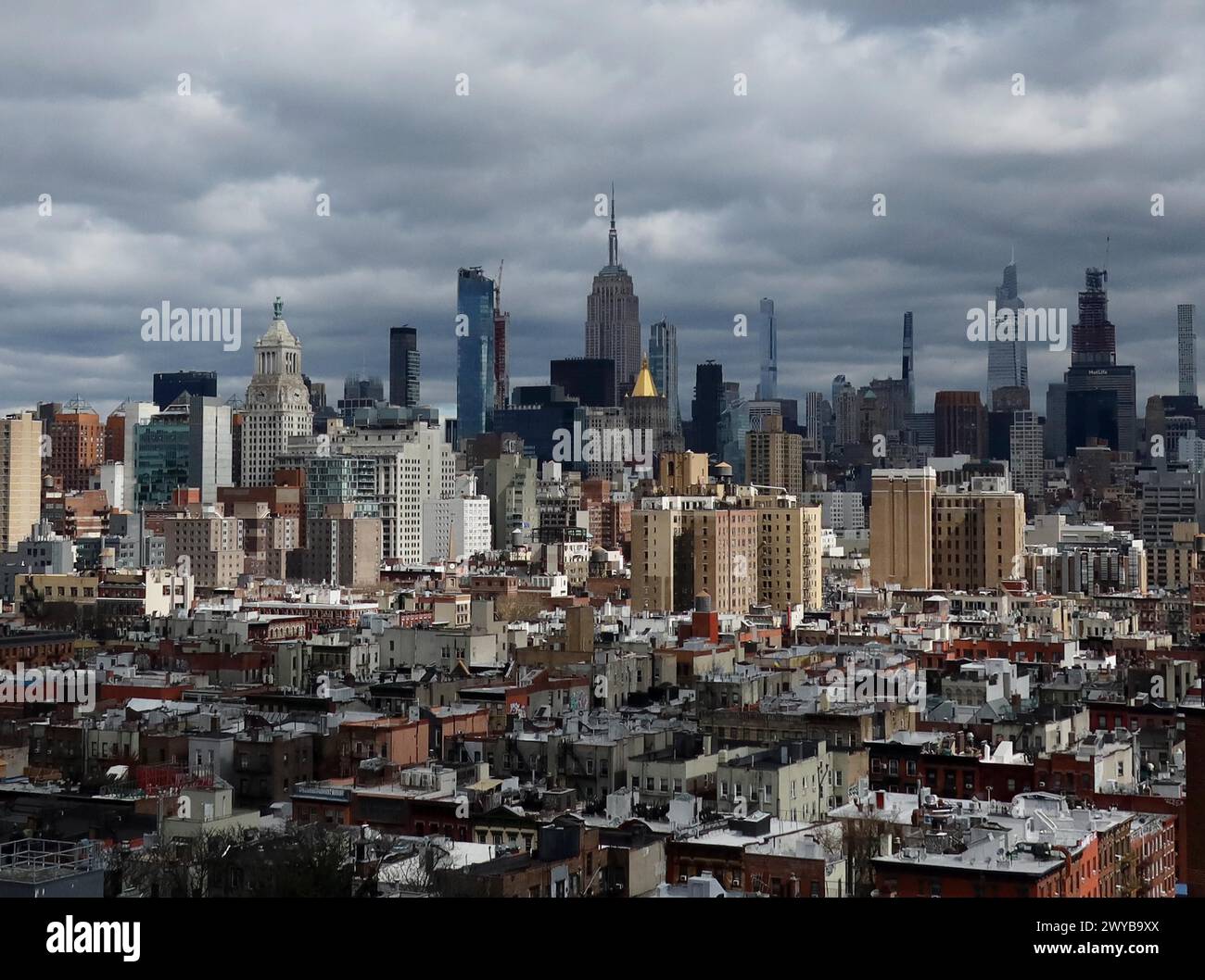 Sky quake hi-res stock photography and images - Alamy