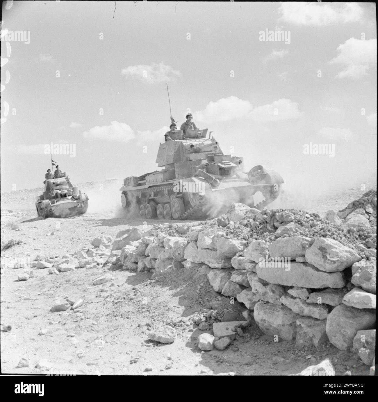 THE BRITISH ARMY IN NORTH AFRICA 1941 - A9 Cruiser Mk I tanks on the ...