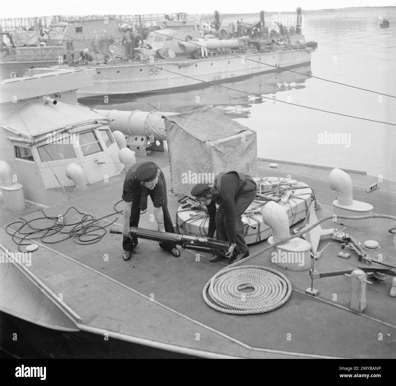 Wrens women of the royal naval hi-res stock photography and images - Alamy
