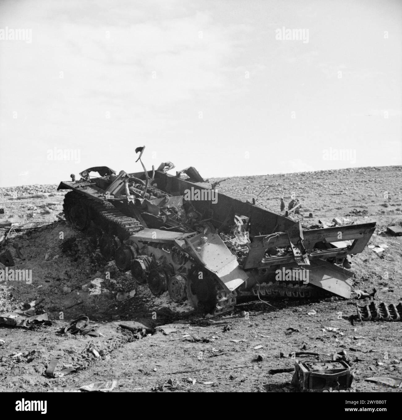 Destroyed german tank africa hi-res stock photography and images - Alamy