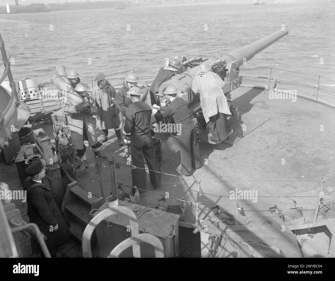 MERCHANTMAN GUNNERS OF THE SEVEN SEAS. 19 AND 20 APRIL 1943, LIVERPOOL ...