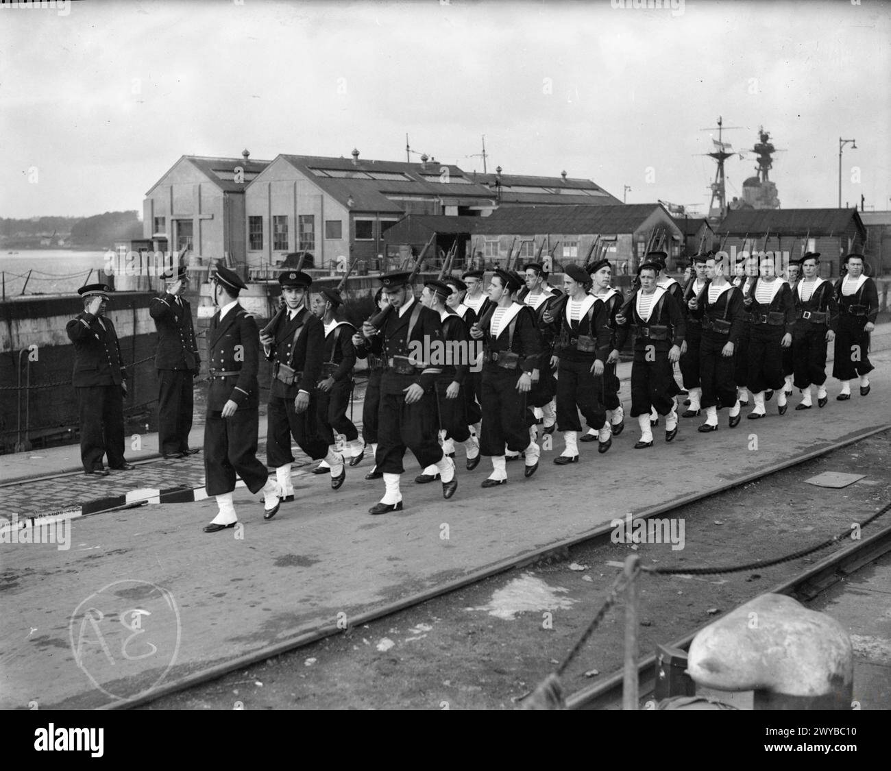 FREE FRENCH SAILORS AT RIFLE DRILL. 10 OCTOBER 1941, NORTH YARD ...