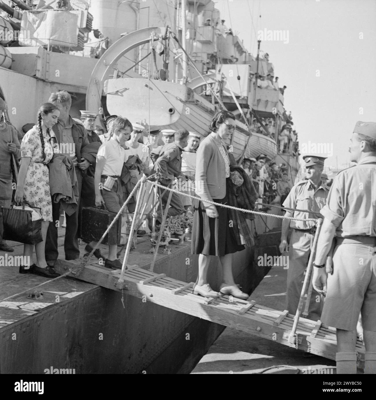 THE BATTLE FOR CRETE, 20 - 31 MAY 1941 - Evacuation: Women and children ...