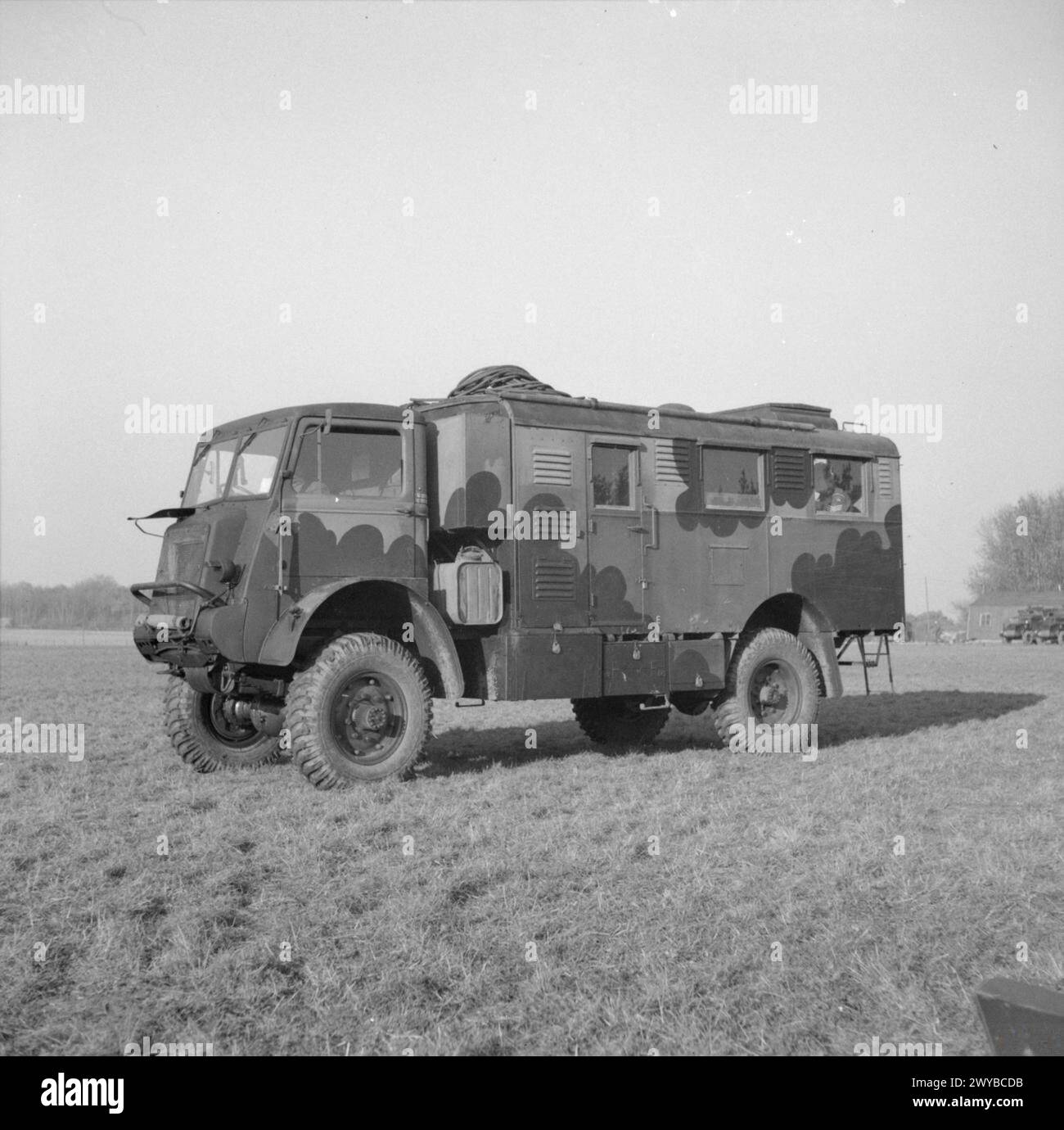 Divisional signal office hi-res stock photography and images - Alamy
