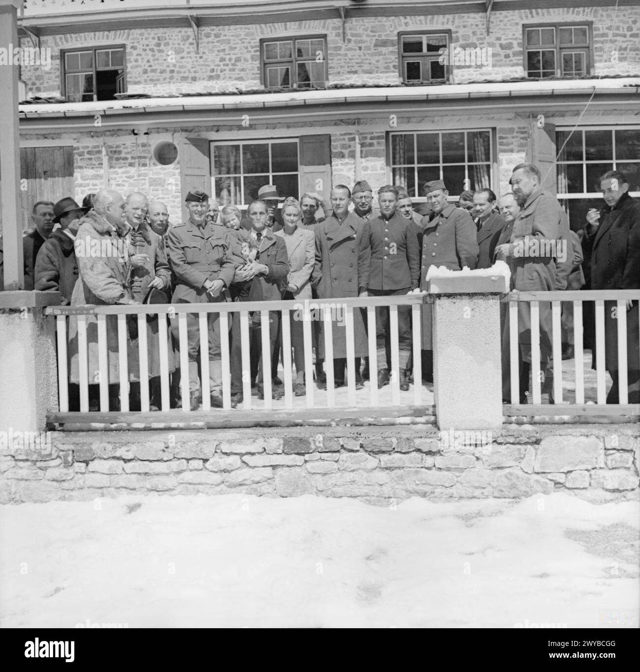 POLITICAL PRISONERS RELEASED - A group of ex-prisoners of LAGO DE ...