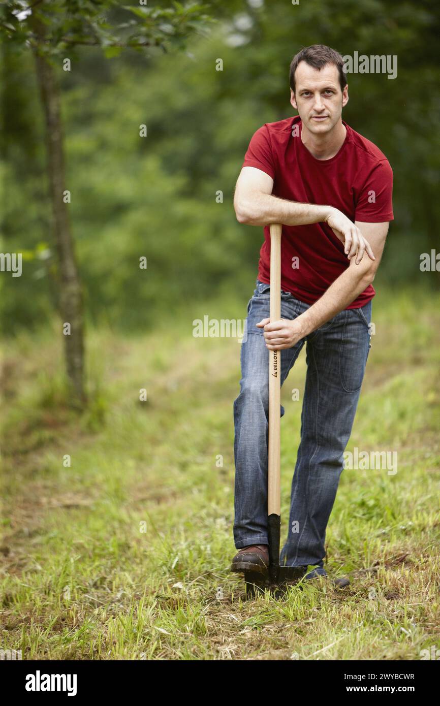 Farmer digging with spade, hand tool, farming, Guipuzcoa, Basque ...