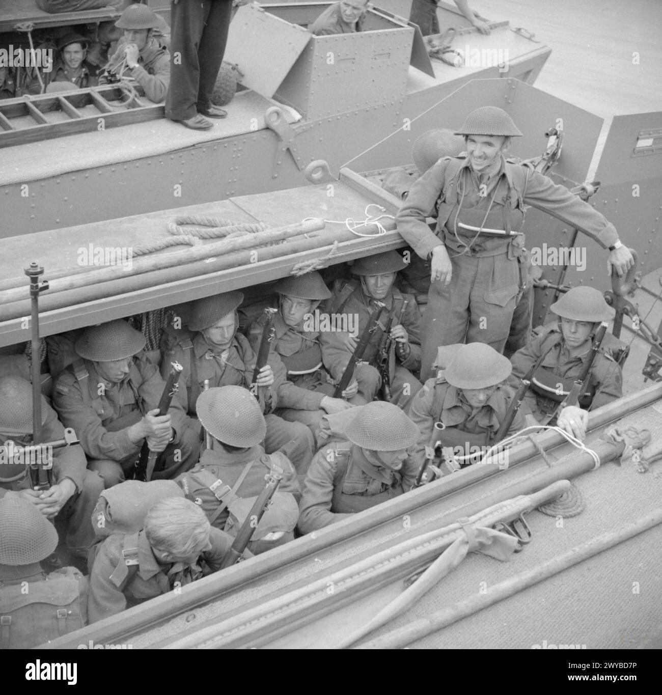 Assault craft unit landing hi-res stock photography and images - Alamy