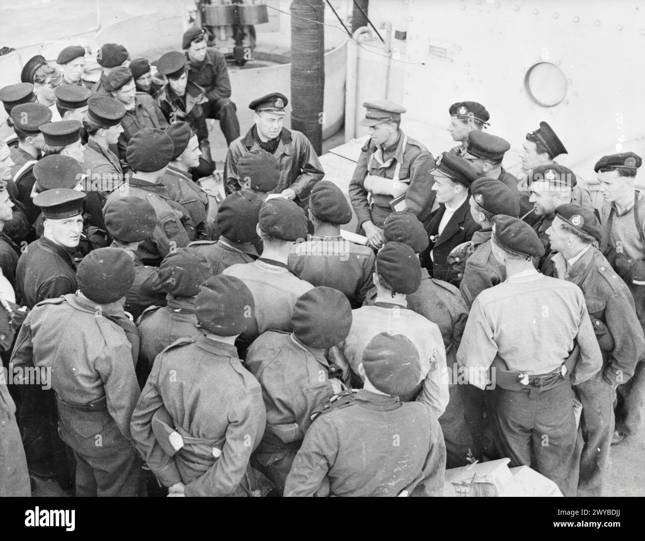 Marines landing on normandy coast hi-res stock photography and images ...