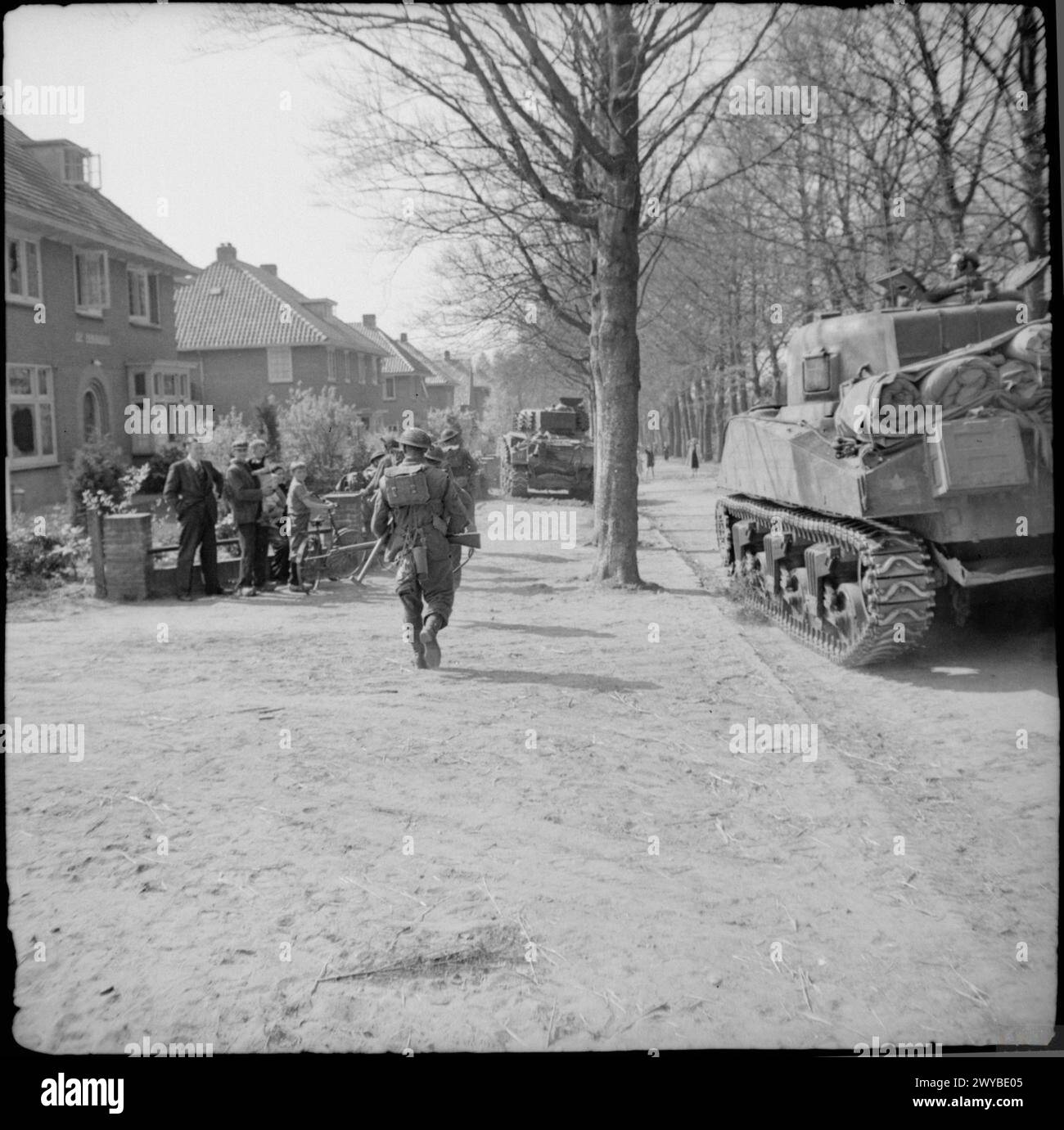 5th infantry division 1945 hi-res stock photography and images - Alamy