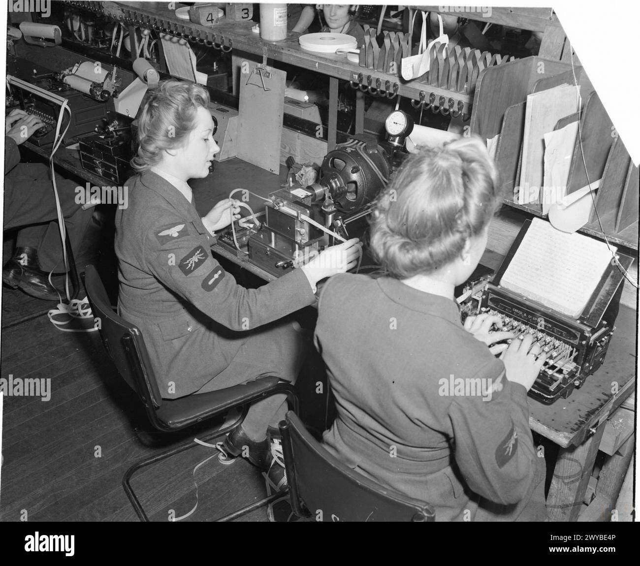 ROYAL AIR FORCE FIGHTER COMMAND, 1939-1945. - A WAAF wireless operator ...