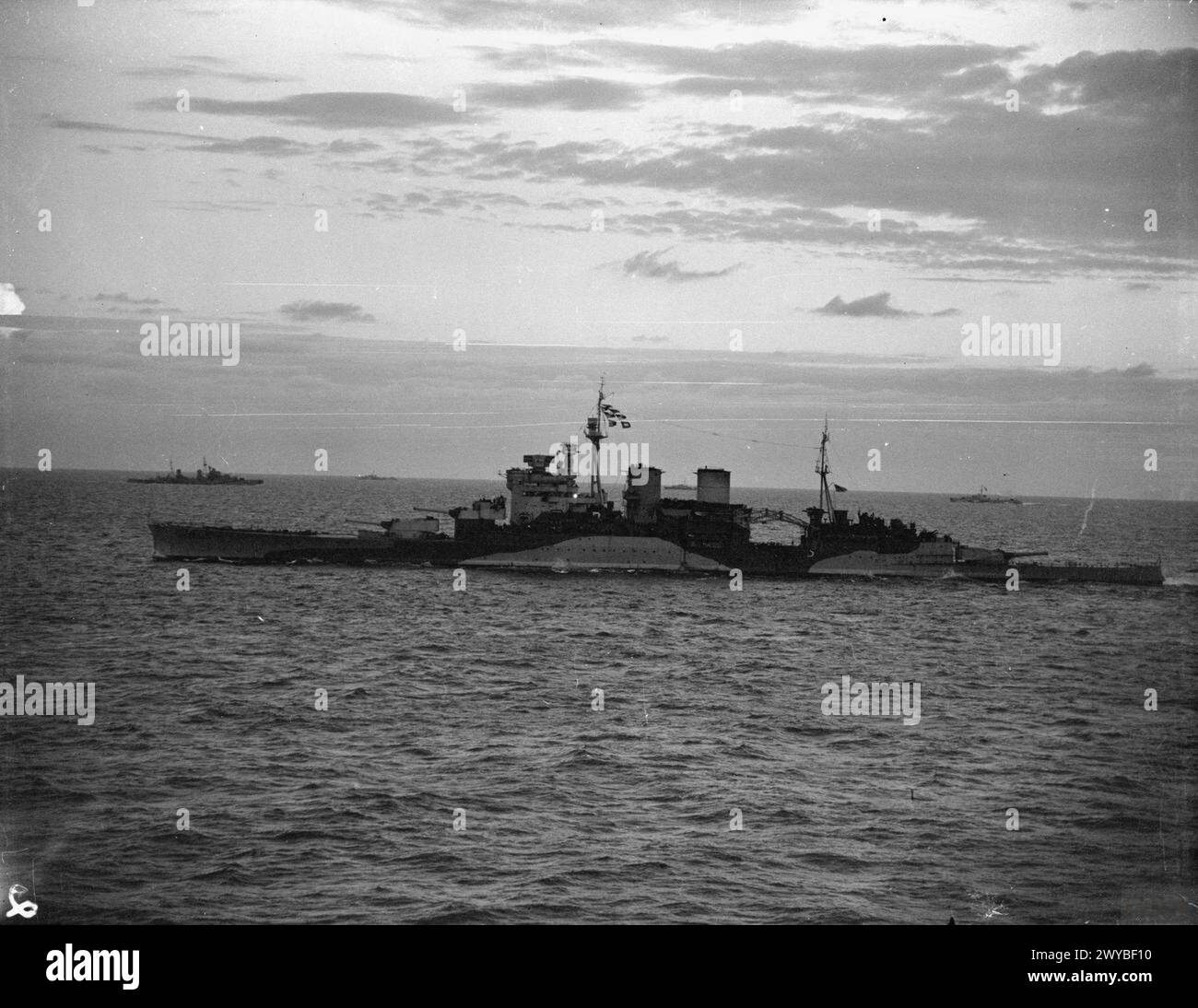 HMS Renown operating during combined British Navy and Fleet Air Arm ...