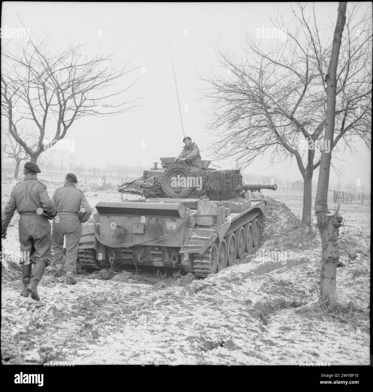 A Cromwell tank of the 22nd Armoured Brigade, 7th Armoured Division ...