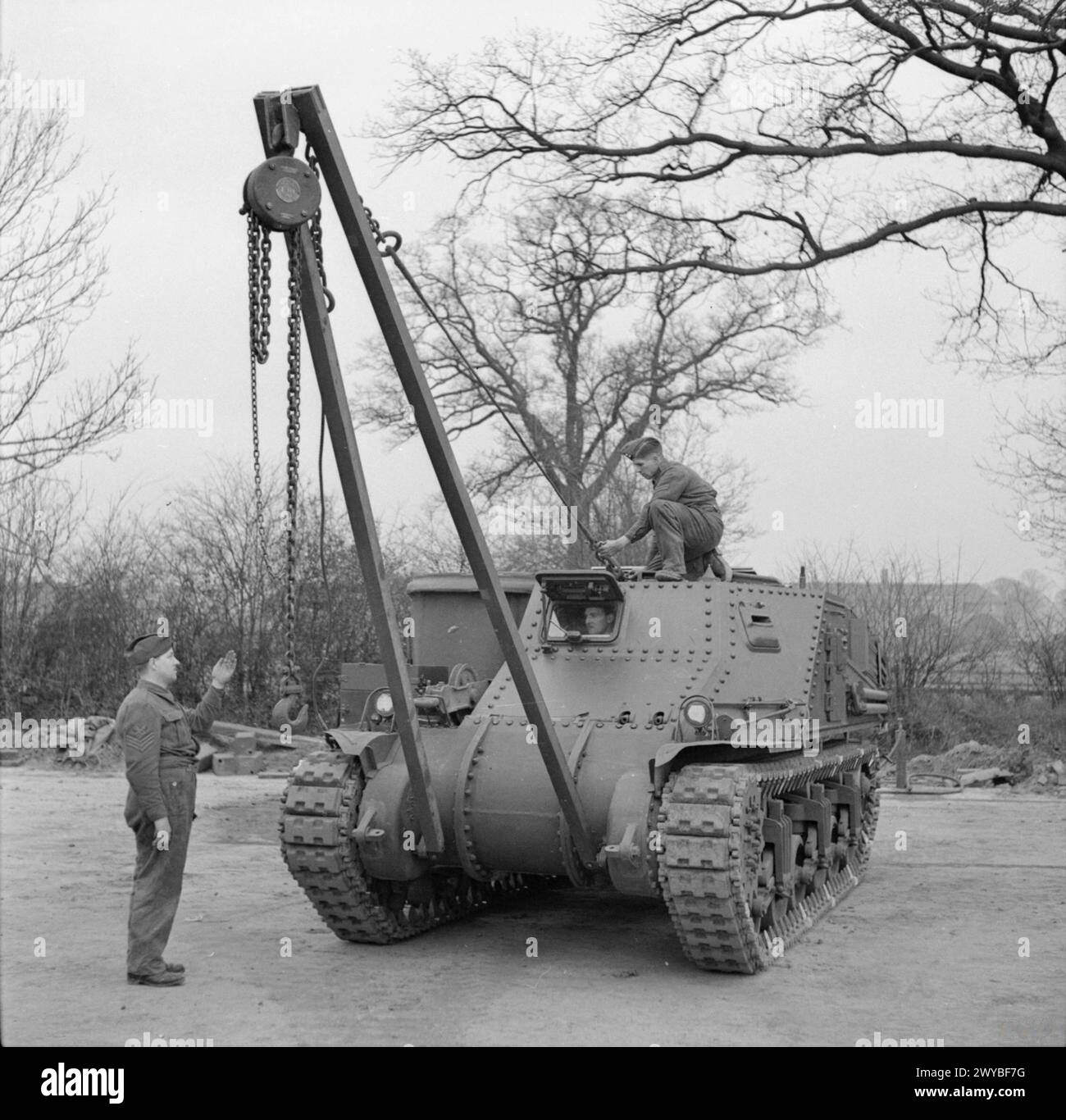 Armoured recovery vehicle hi-res stock photography and images - Alamy