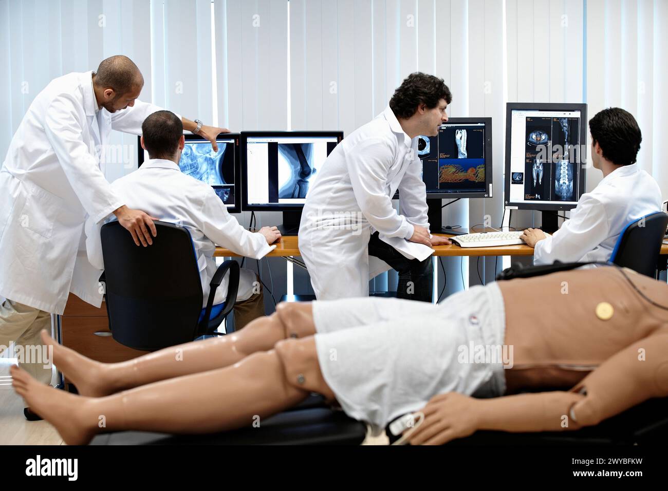 Human interactive dummy medical mannequin hi-res stock photography and ...