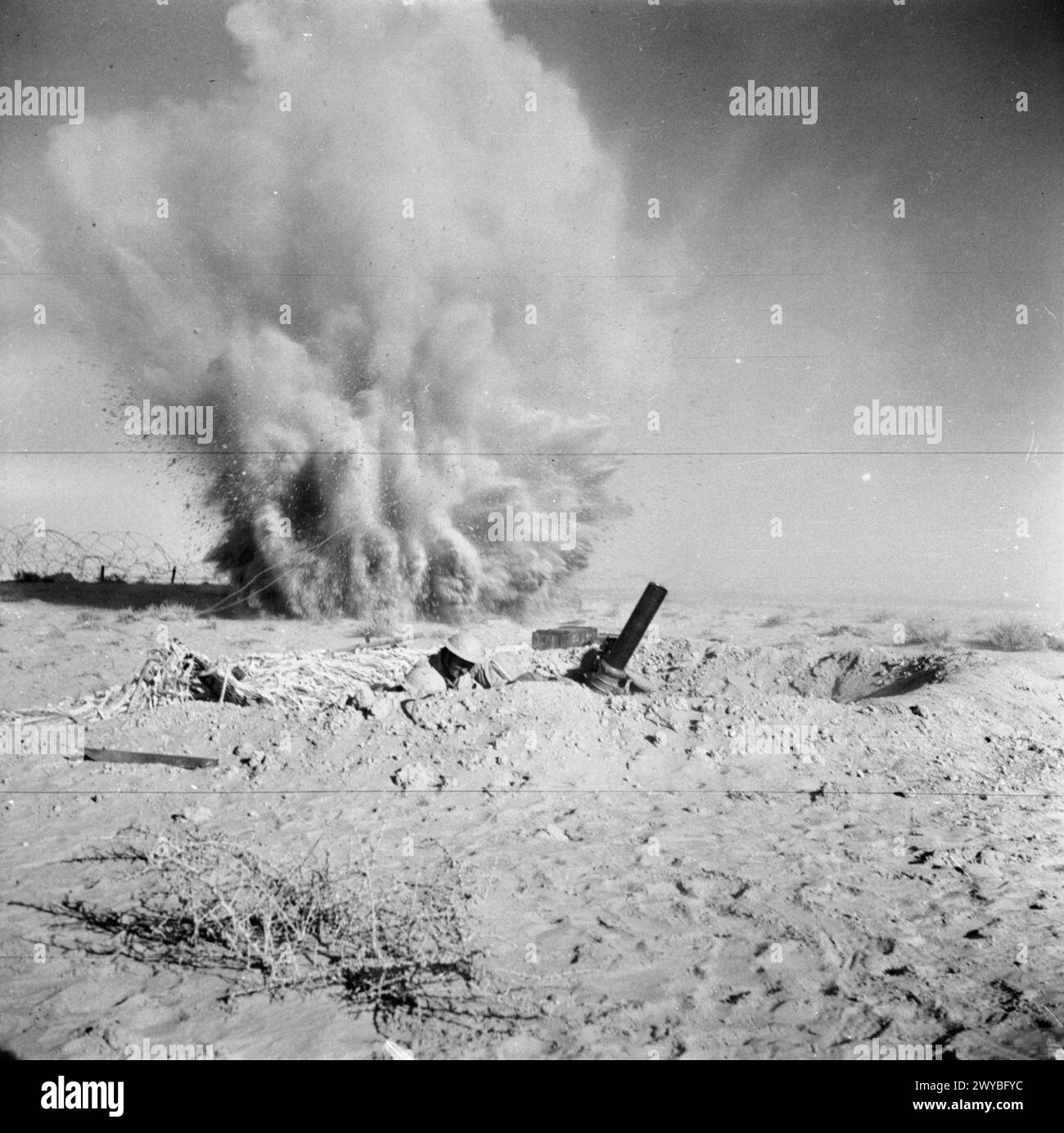 Shell burst hi-res stock photography and images - Alamy