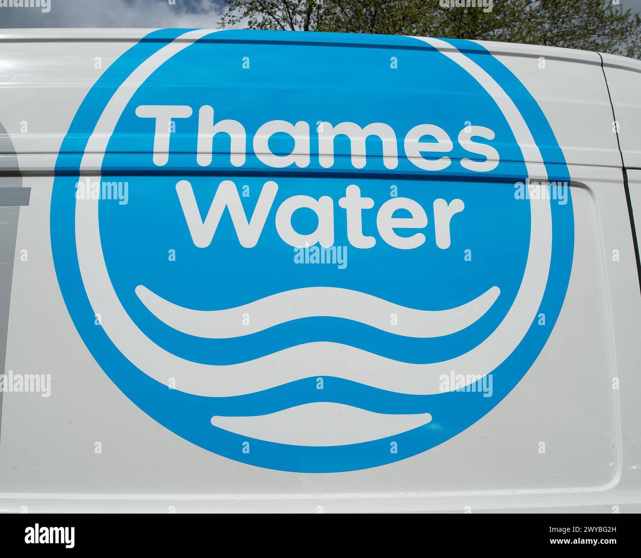 Thames water utilities holdings hi-res stock photography and images - Alamy