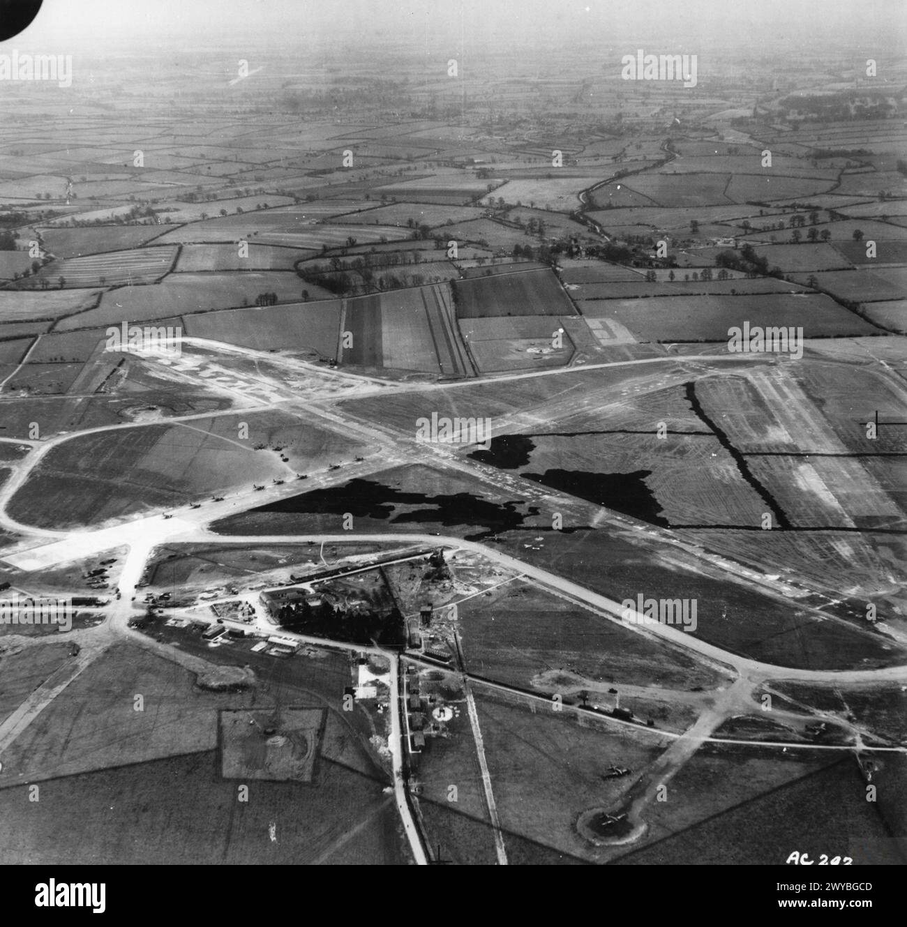Raf bicester hi-res stock photography and images - Alamy