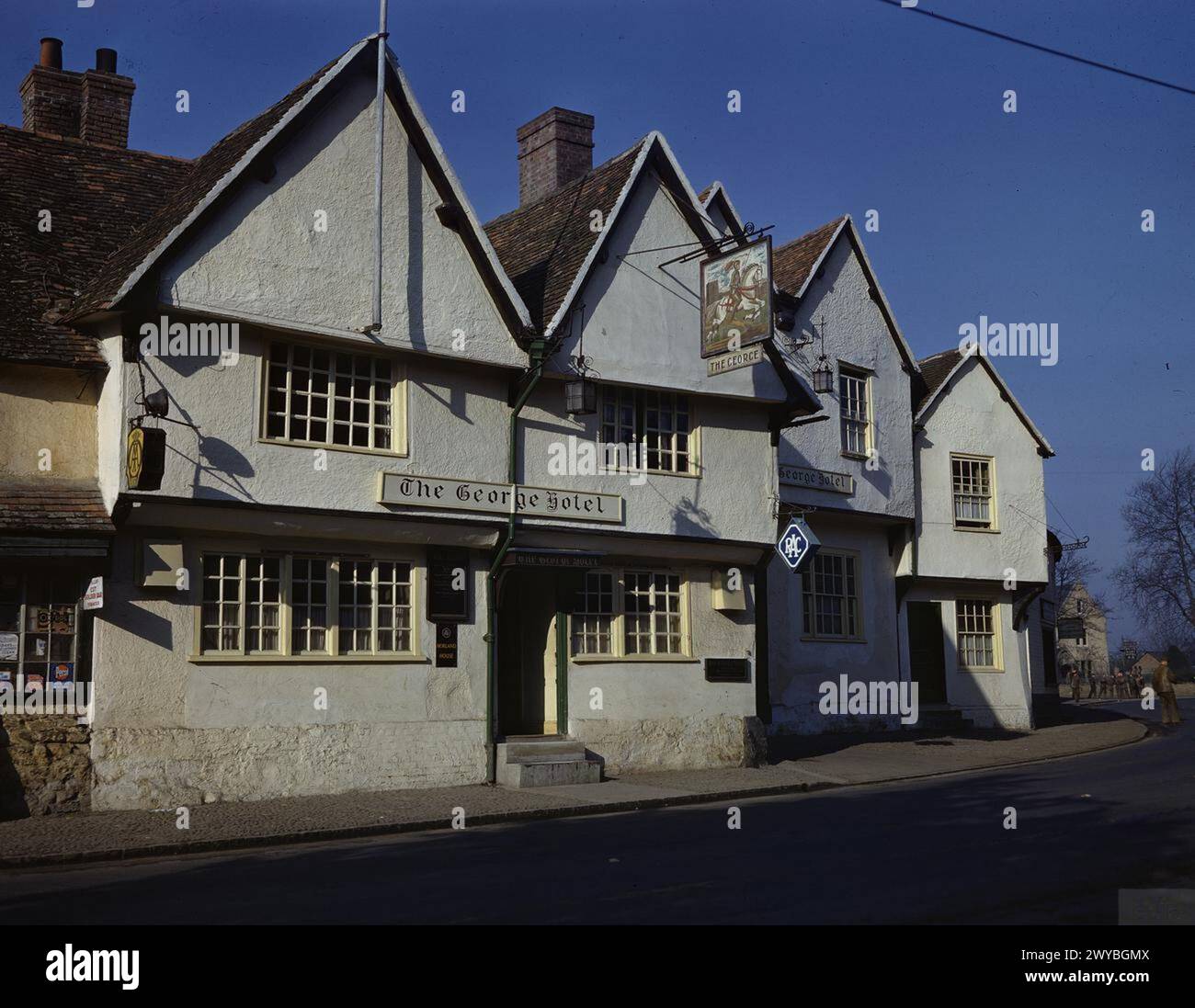 The George Hotel in Dorchester, Oxfordshire, photographed by Robert ...