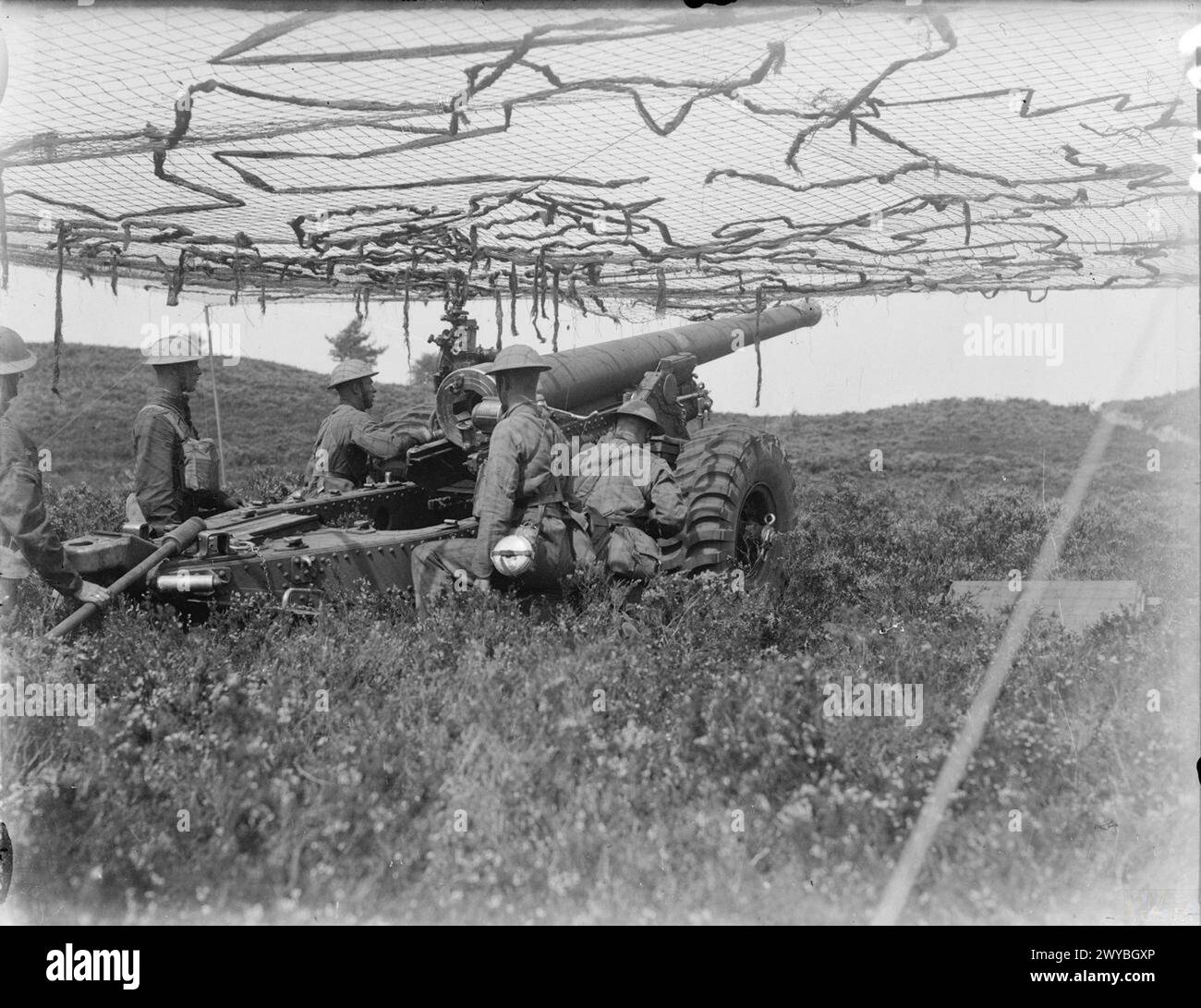 60 pounder field gun hi-res stock photography and images - Alamy