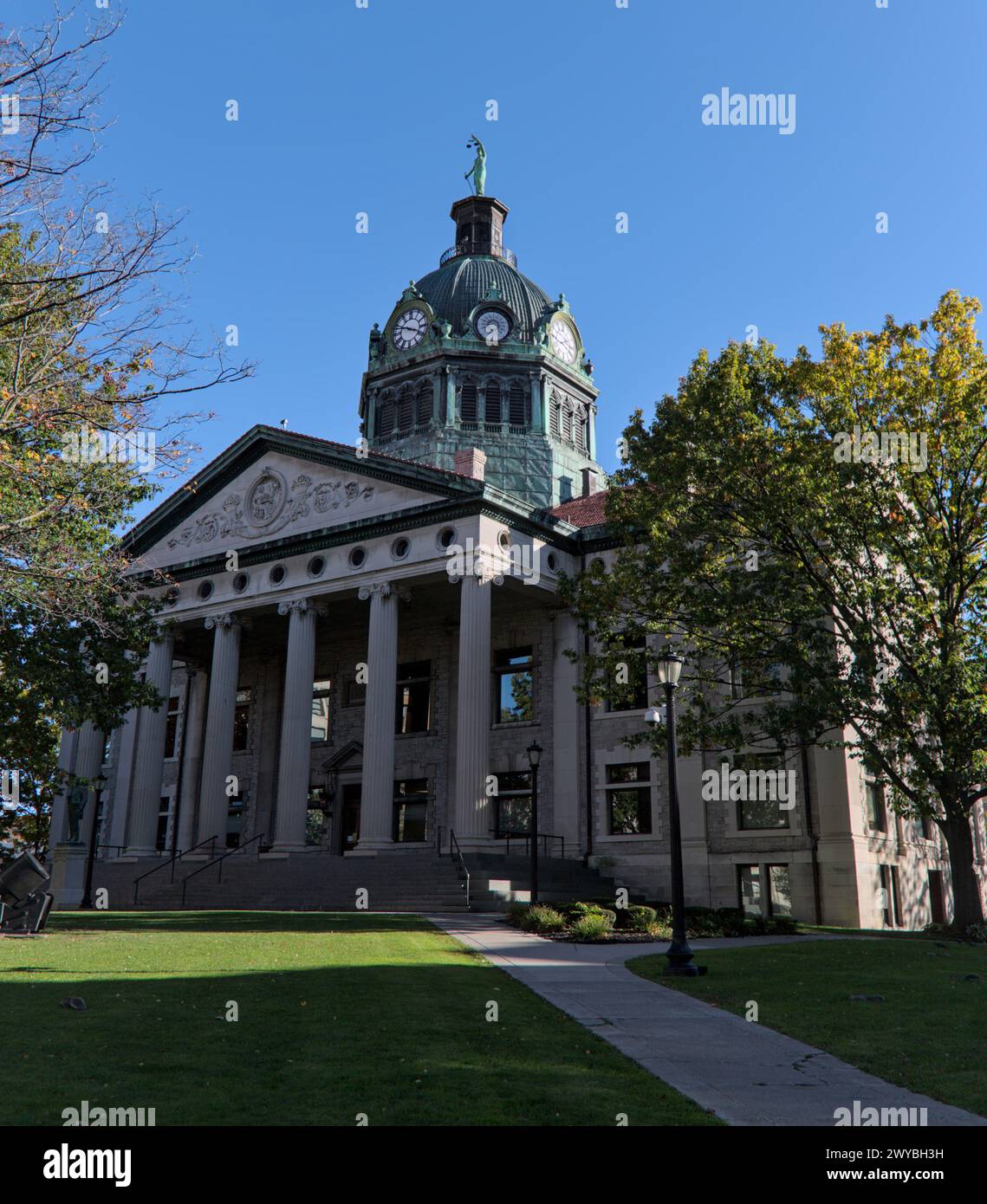 broome county courthouse building in binghamton, ny (historic landmark ...