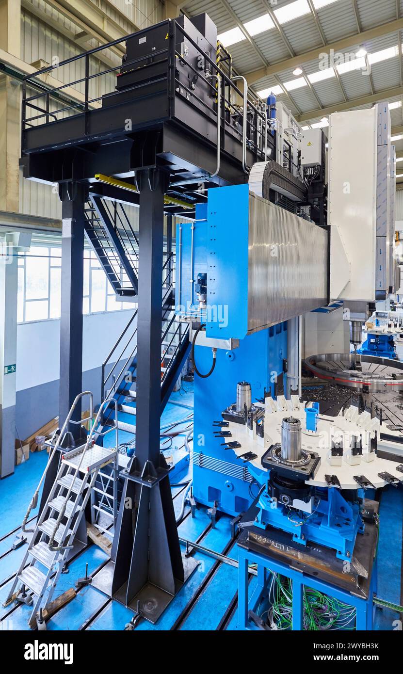 Machining Centre, CNC, Vertical turning and Milling lathe. Design ...